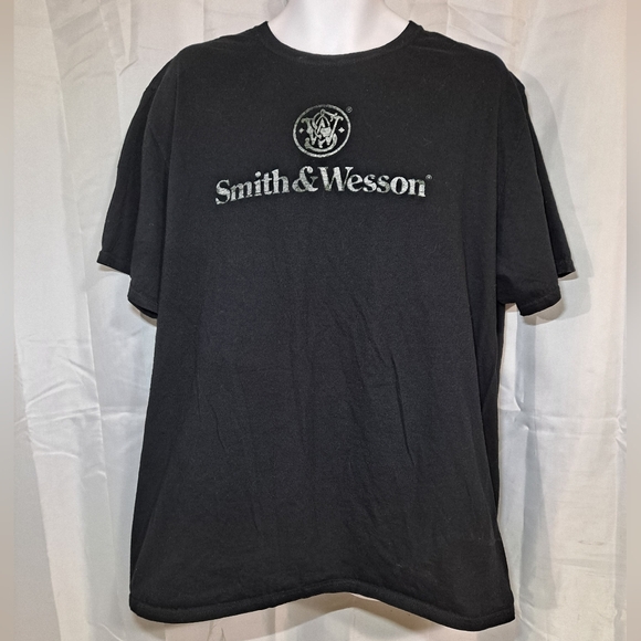Smith & Wesson | Shirts | Vintage Smith Wesson Tshirt Mens Xxl Black ...